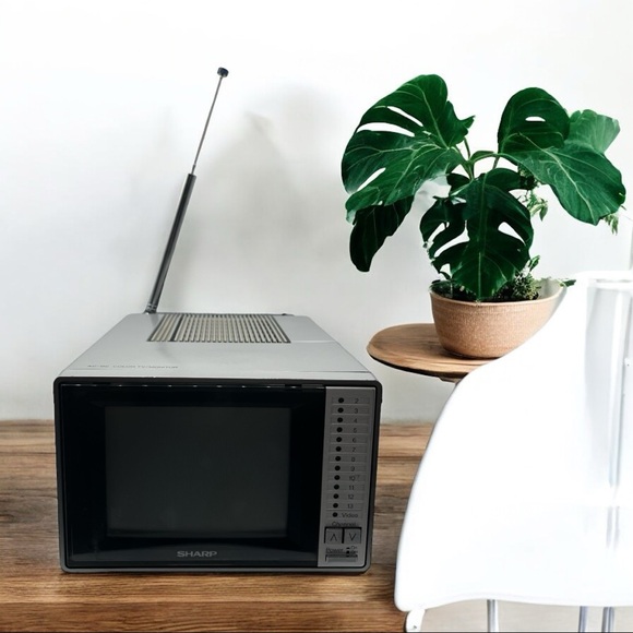 Sharp | Portable Audio & Video | Vintage Japan Genuine Sharp 5h2 5 Inch ...
